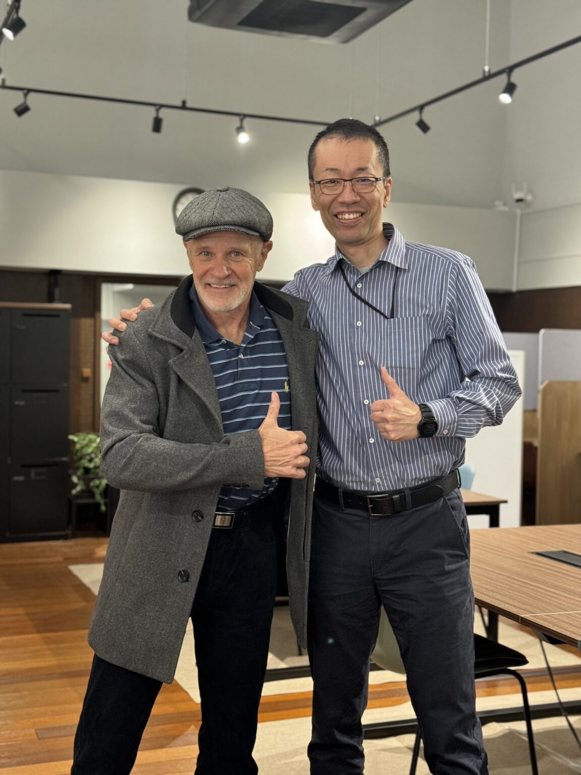 Laser Putt Robert Shcmok氏との打合せ – ROKKO LINK｜六甲リンク